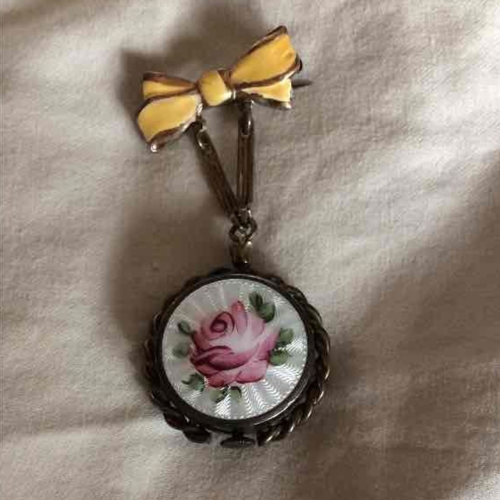 Vintage 10k Gold Croton Pin Watch - Gem